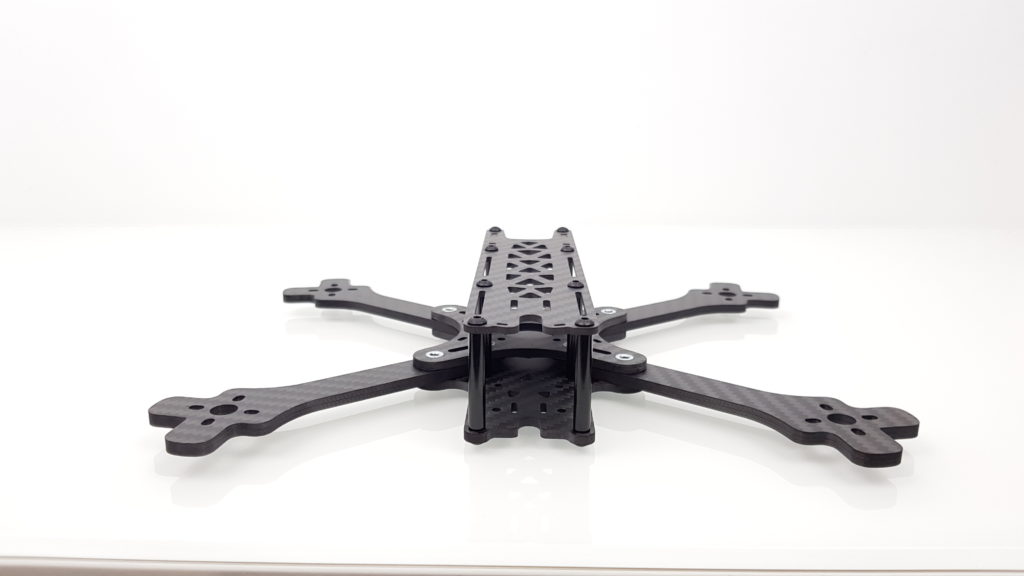 TBS Source One V0.2, une frame freestyle Open Source pas chère