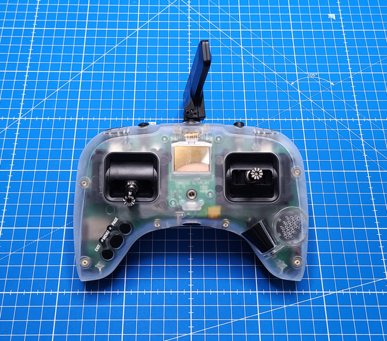 TBS Tango 2 : PCB V3 et coque nostalgia, tuto montage et installation